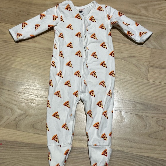 monica + andy | One Pieces | Monica Andy Pizza Print Onepiece Baby ...